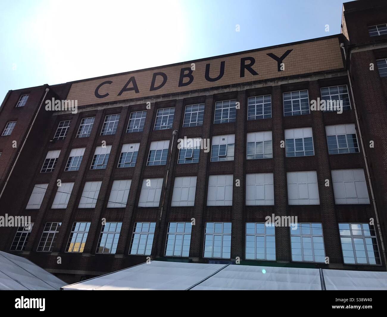 Cadbury chocolate factory hi-res stock photography and images - Alamy