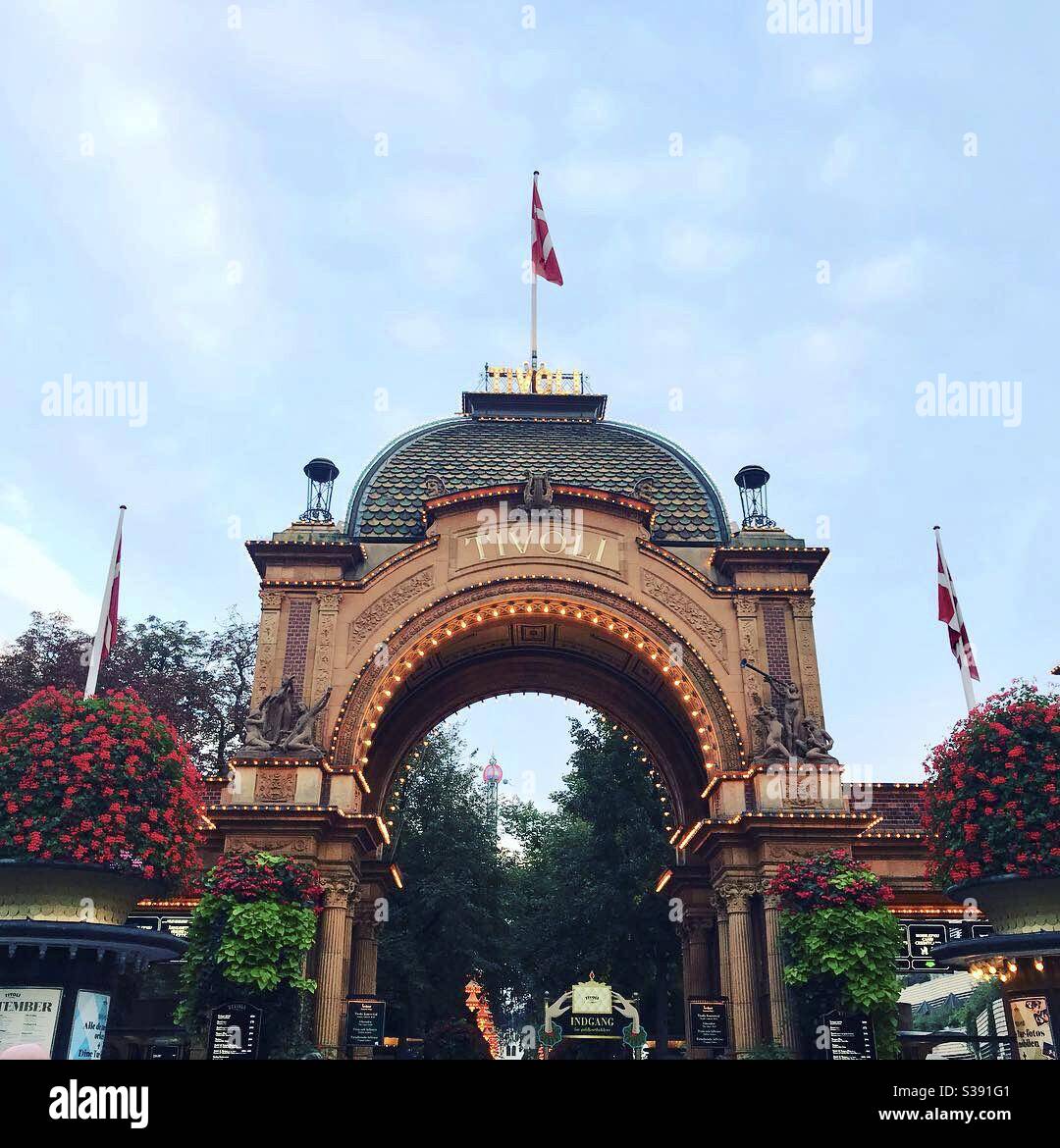 Entrance gate tivoli copenhagen hi-res stock photography and images - Alamy