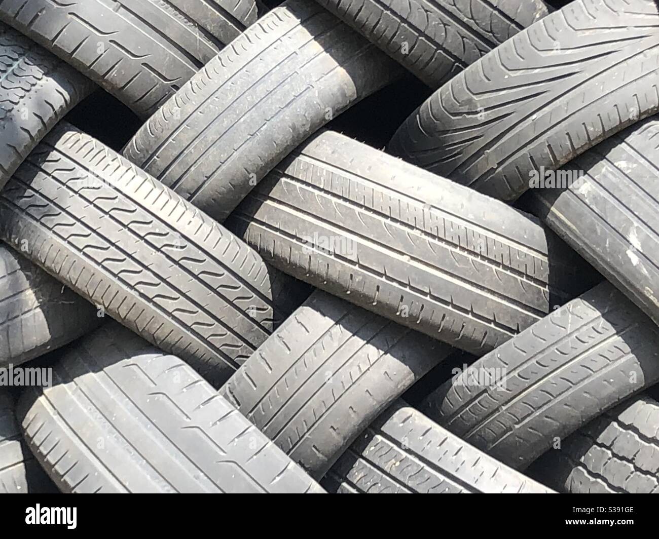 Tyre wall hi-res stock photography and images - Alamy