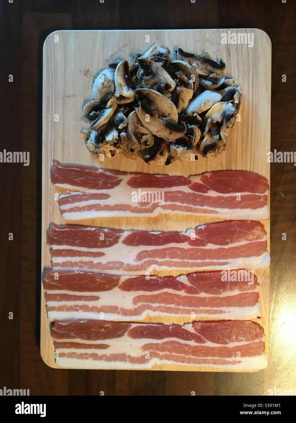 Cooking bacon hi-res stock photography and images - Alamy