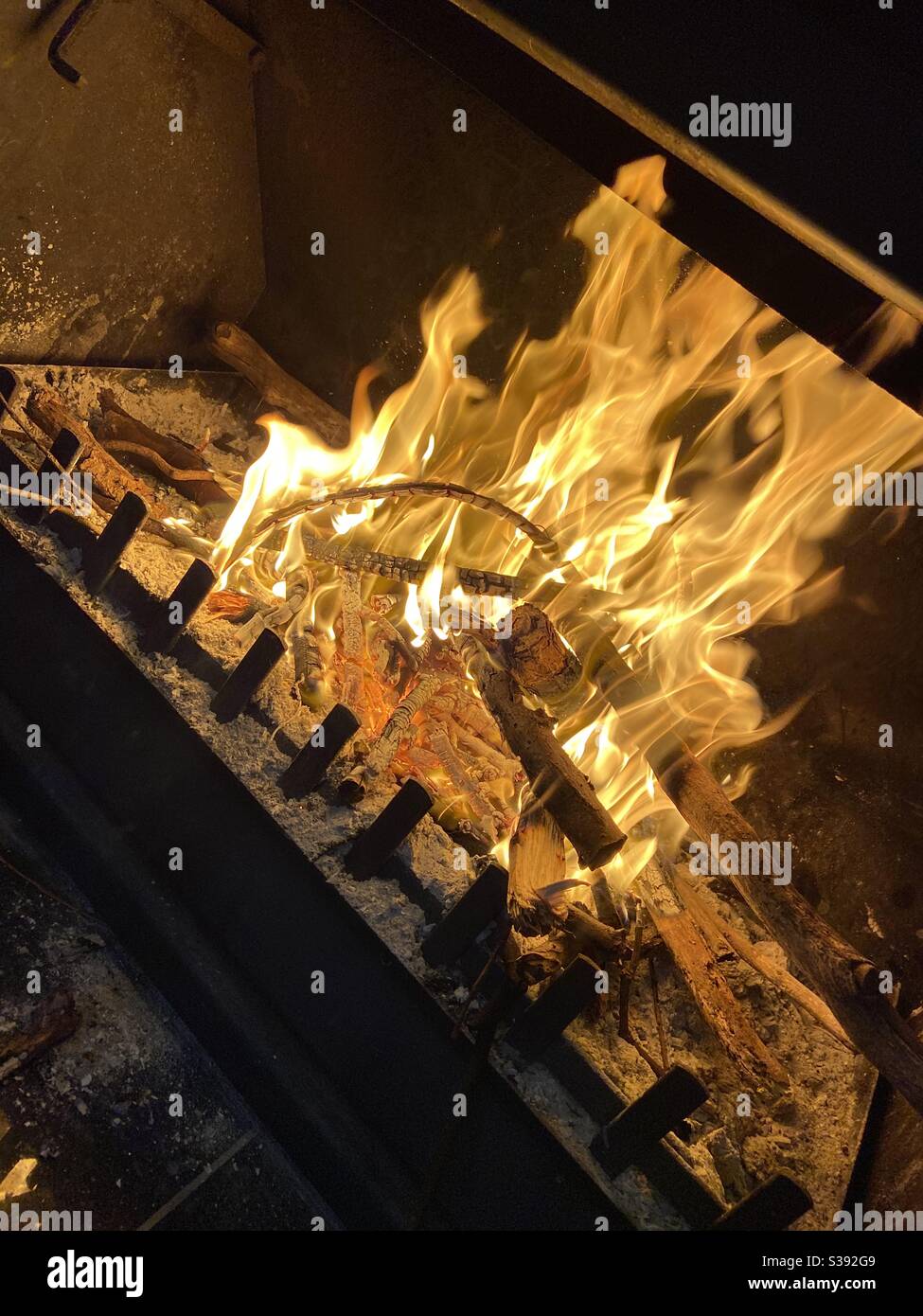 Feeling hot hi-res stock photography and images - Alamy