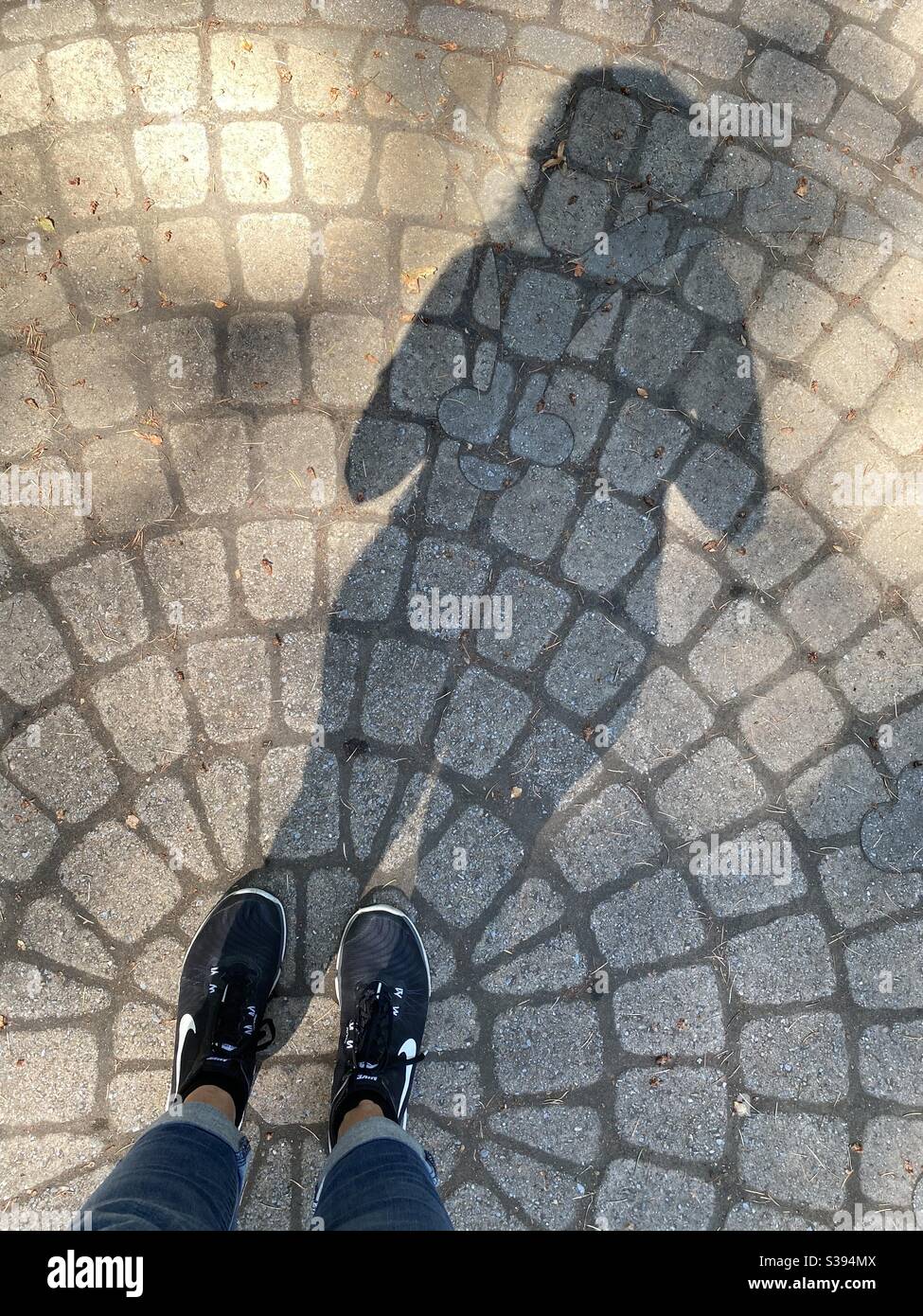 Shadow standing hi-res stock photography and images - Alamy
