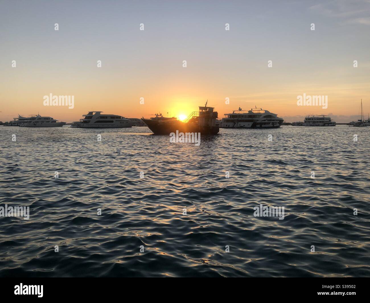 The maldives sunset hi-res stock photography and images - Alamy