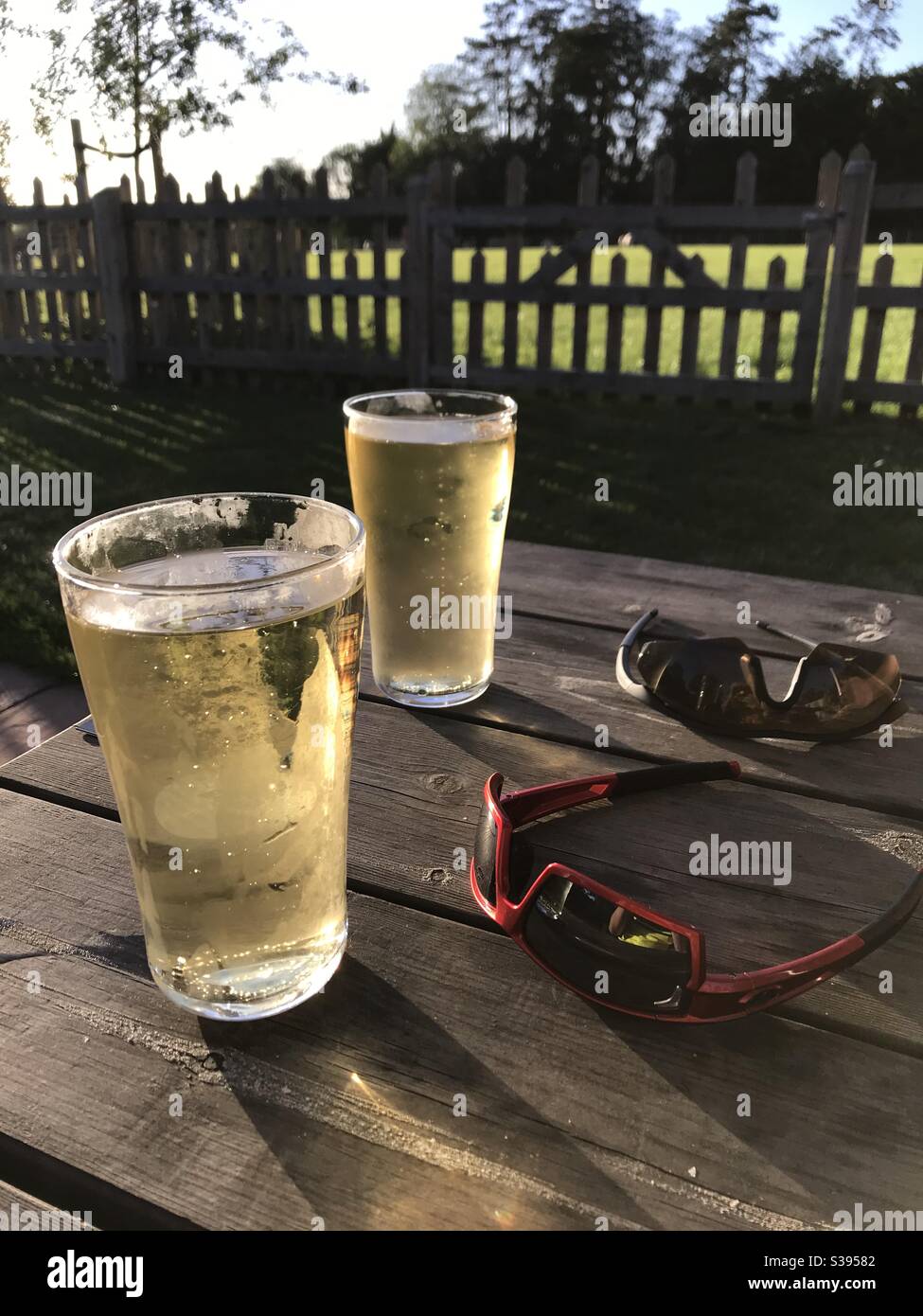 Ciders hi-res stock photography and images - Alamy