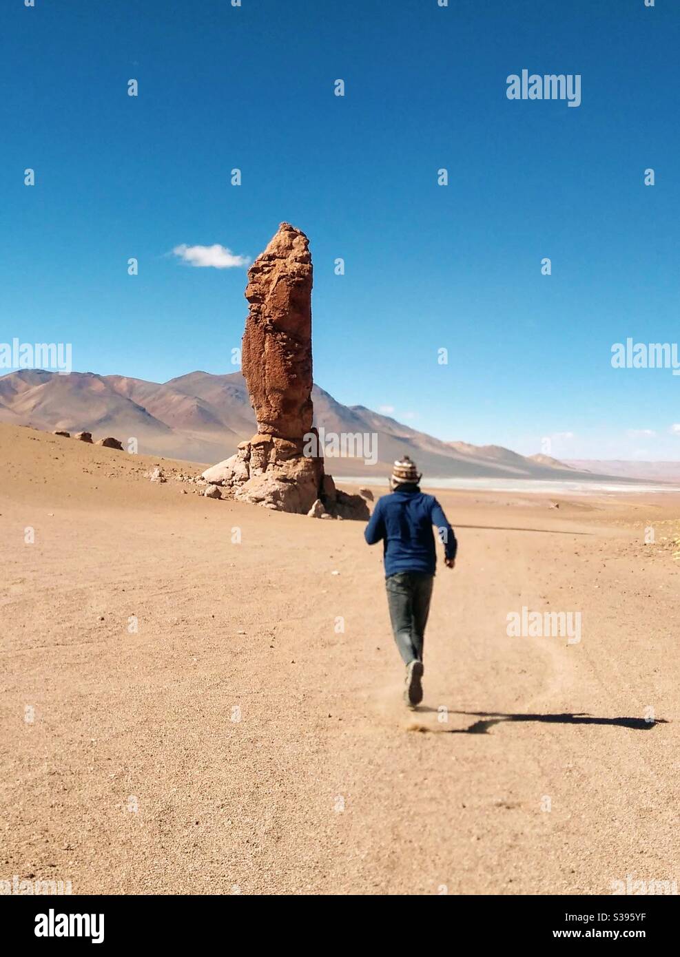 Statue of running man hi-res stock photography and images - Alamy