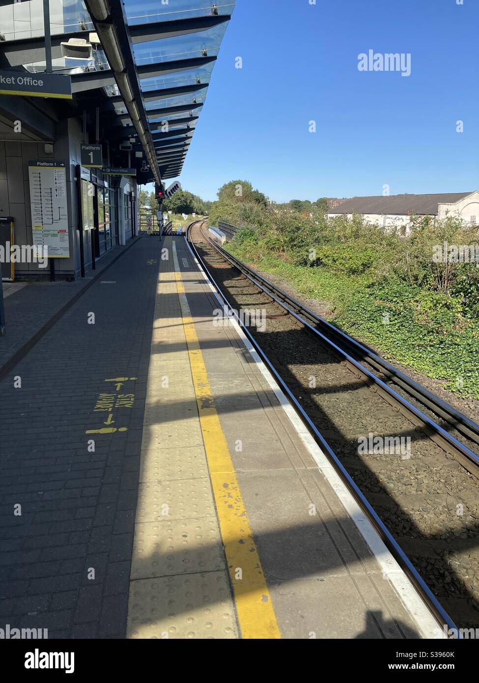 Empty Railway Station Platform High Resolution Stock Photography and ...