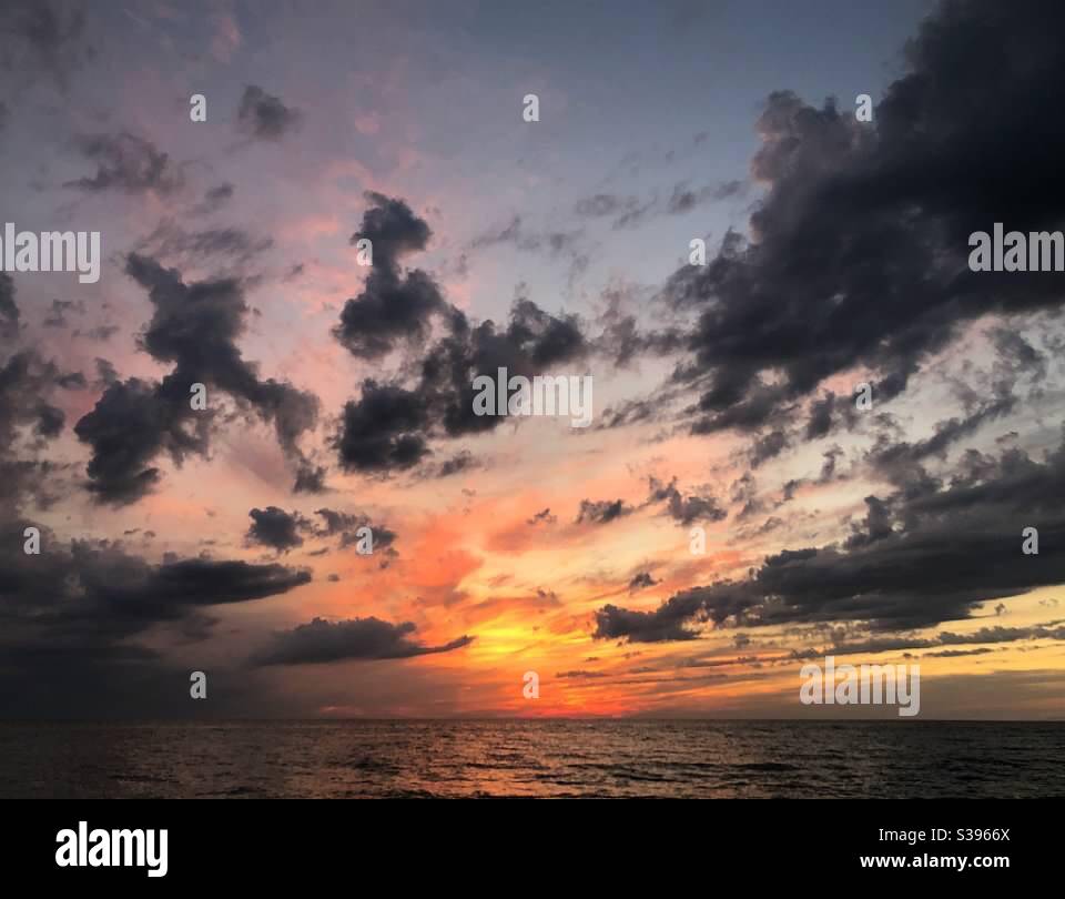 Lake Michigan sunset beach Stock Photo - Alamy