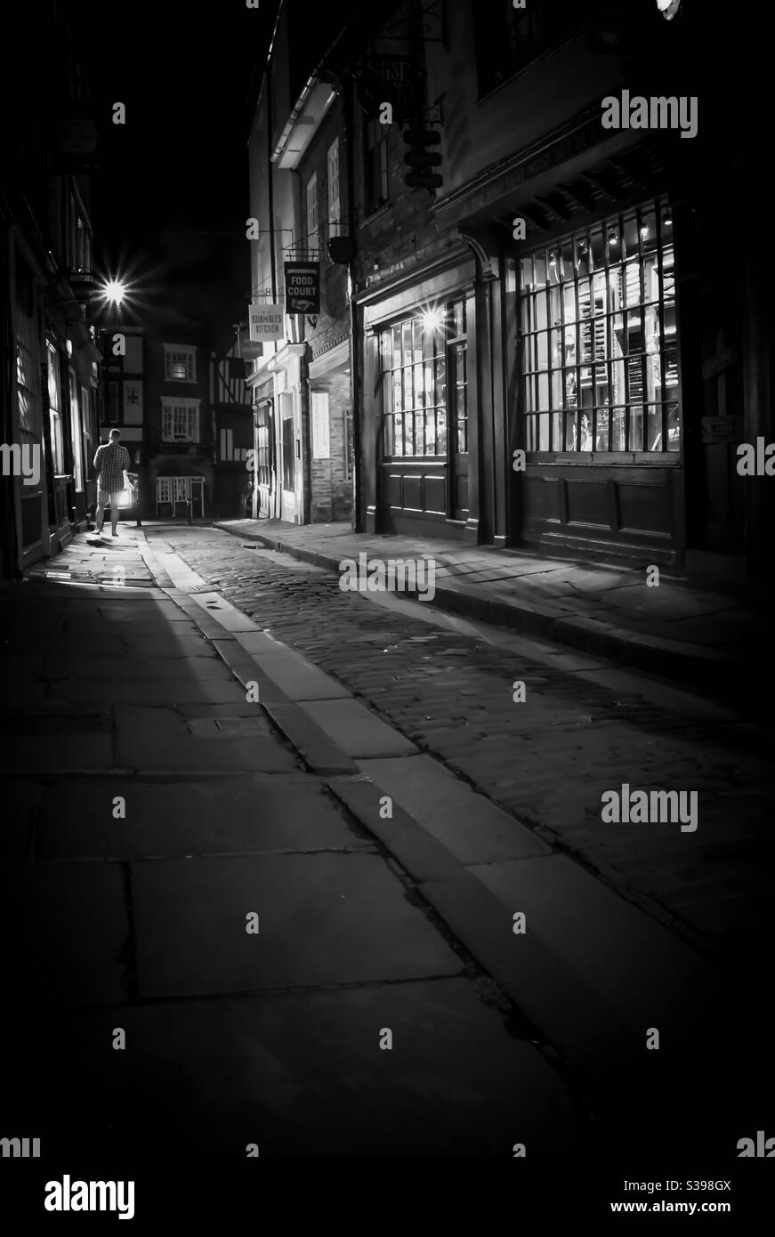 The shambles york night Black and White Stock Photos & Images - Alamy