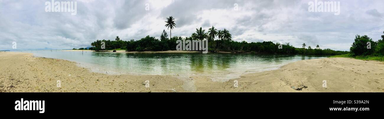 Connection with the ocean hi-res stock photography and images - Alamy
