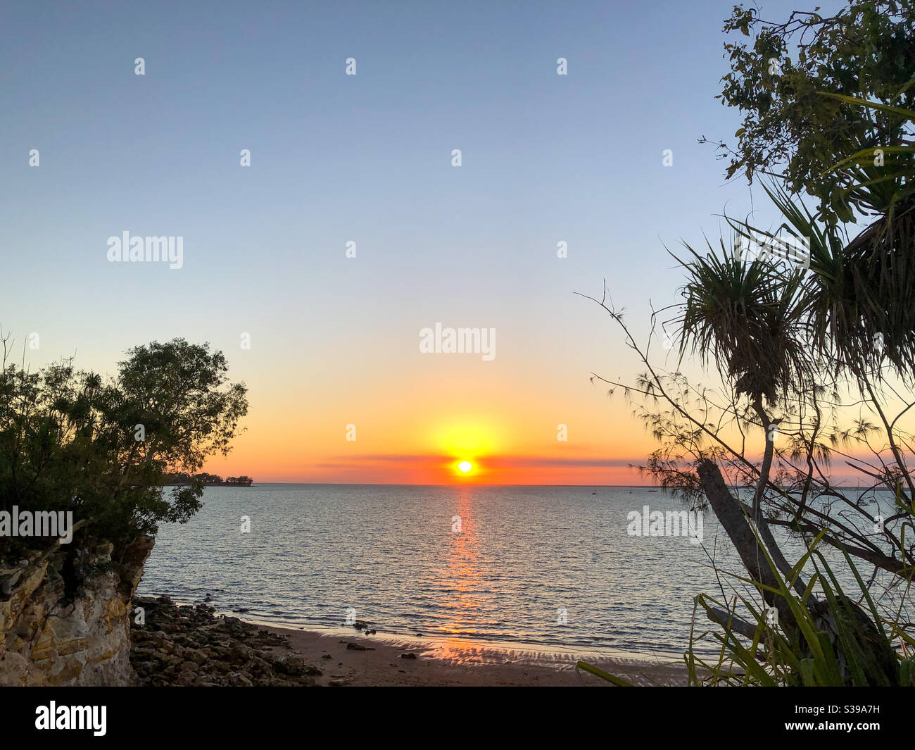 Darwin harbour australia sunset hi-res stock photography and images - Alamy
