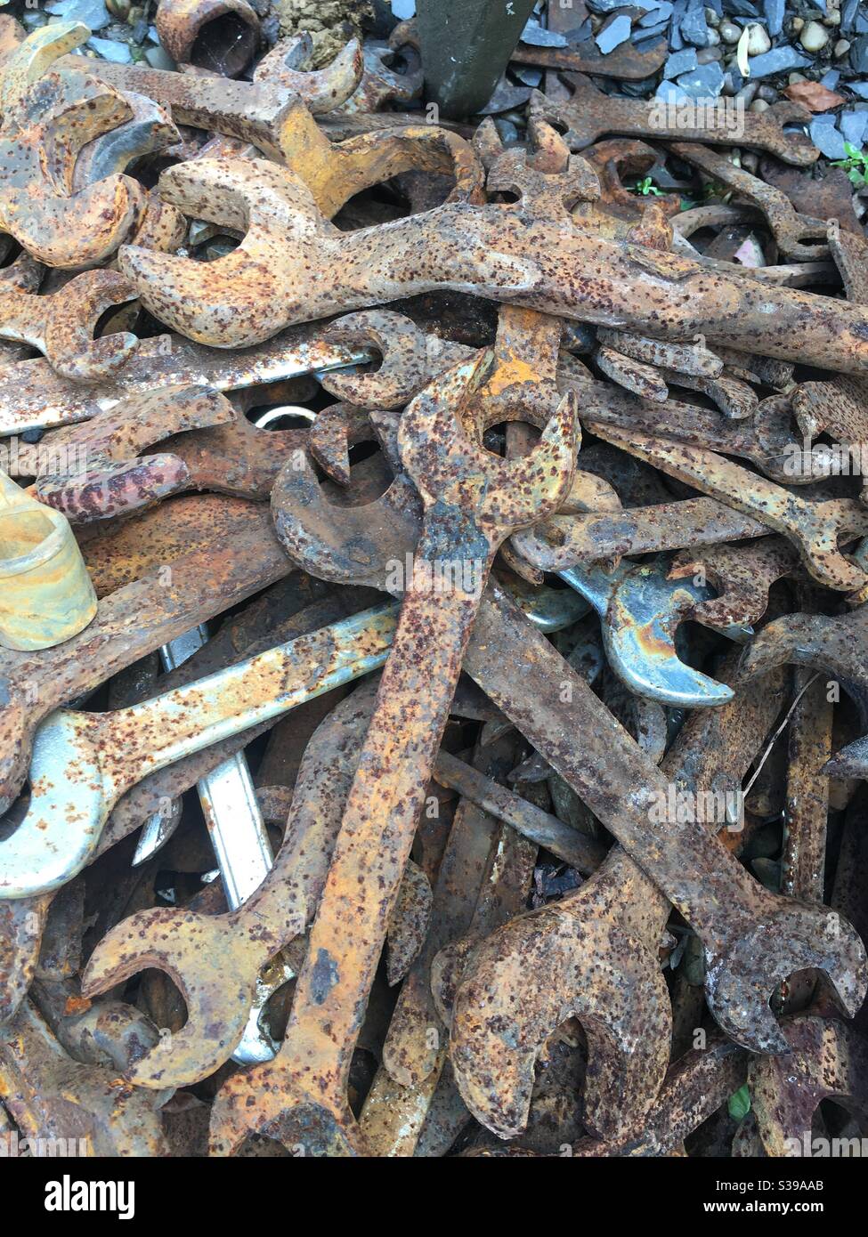Pile of tools hi-res stock photography and images - Alamy