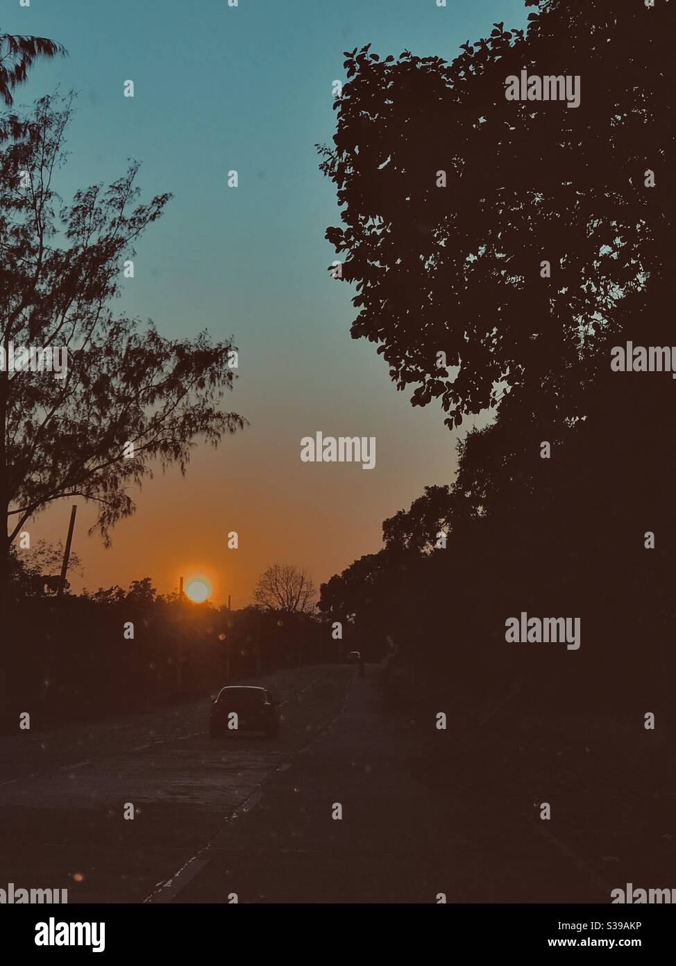 Chasing the sun hi-res stock photography and images - Alamy