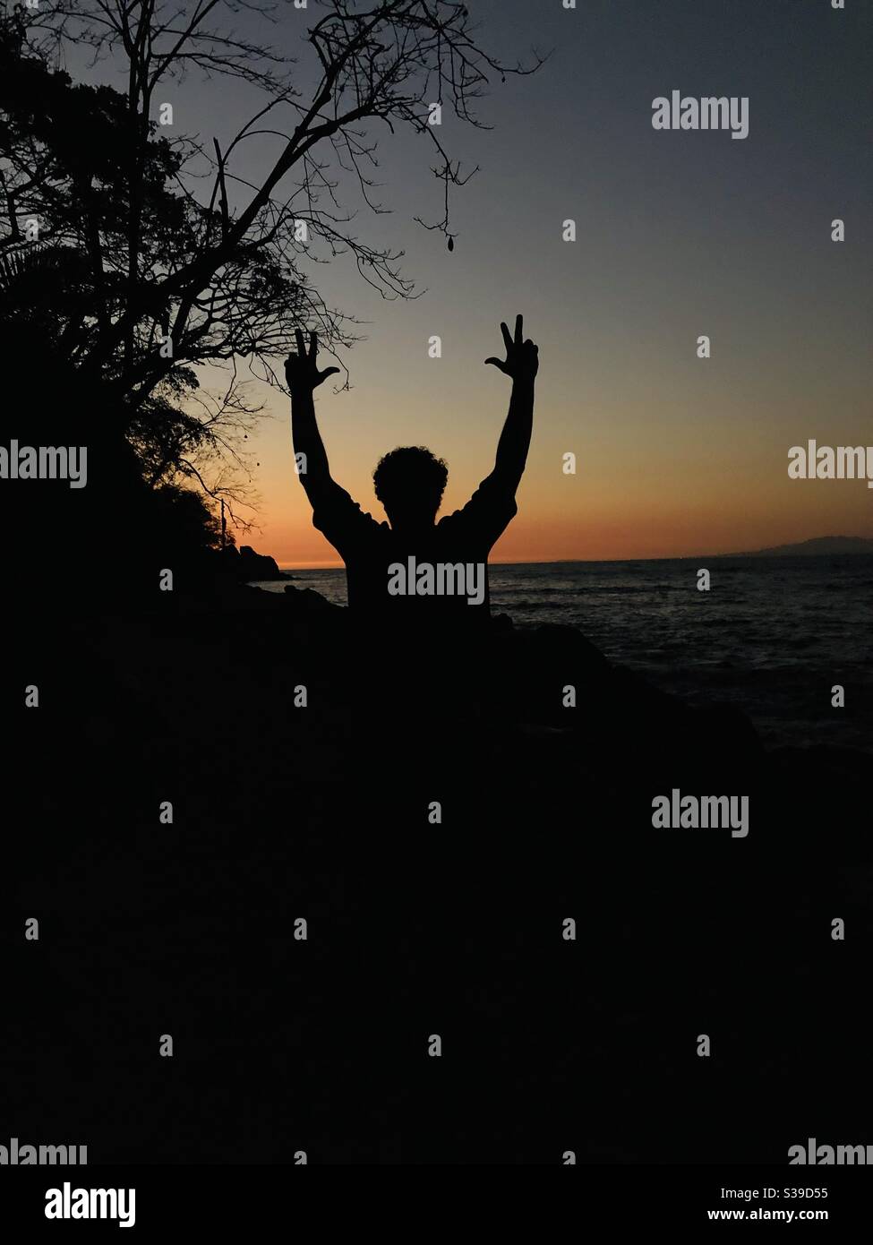 Stare at the ocean hi-res stock photography and images - Alamy