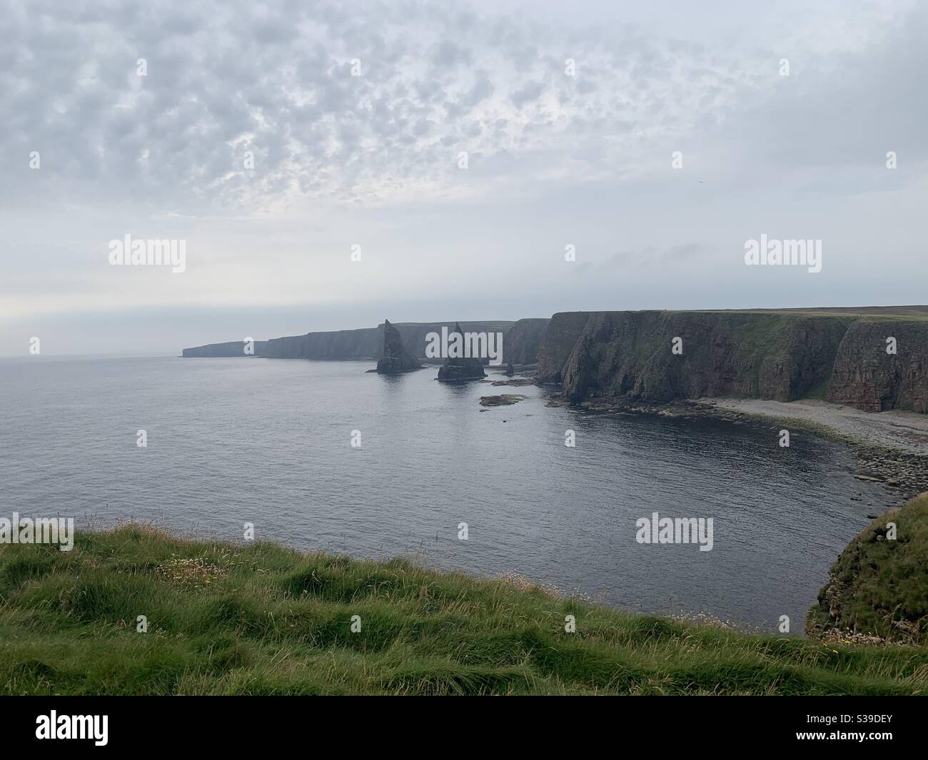 Duncansby head stacks hi-res stock photography and images - Alamy