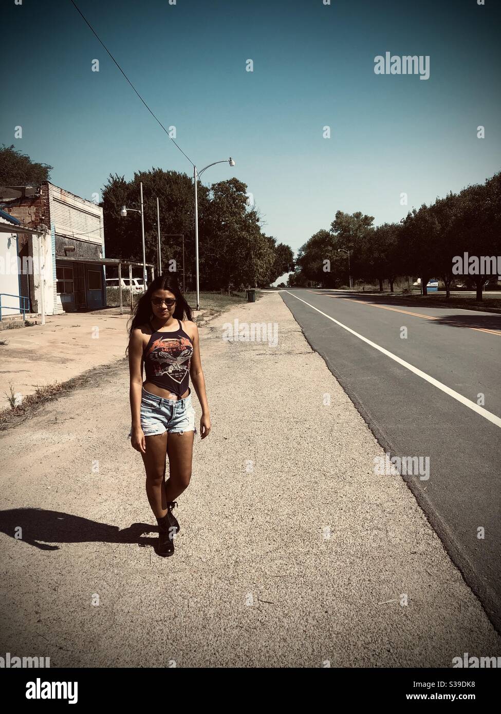 Gorgeous road hi-res stock photography and images - Alamy