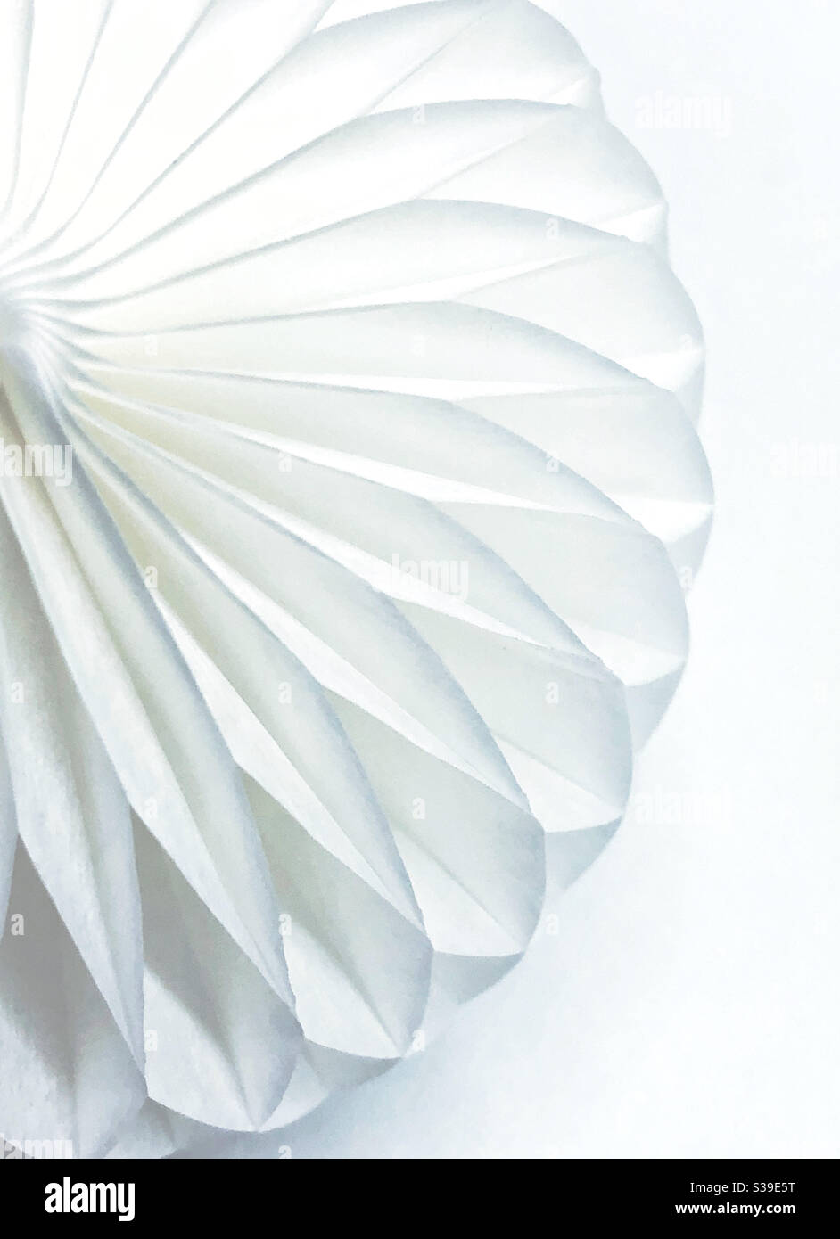 Origami folds hi-res stock photography and images - Alamy