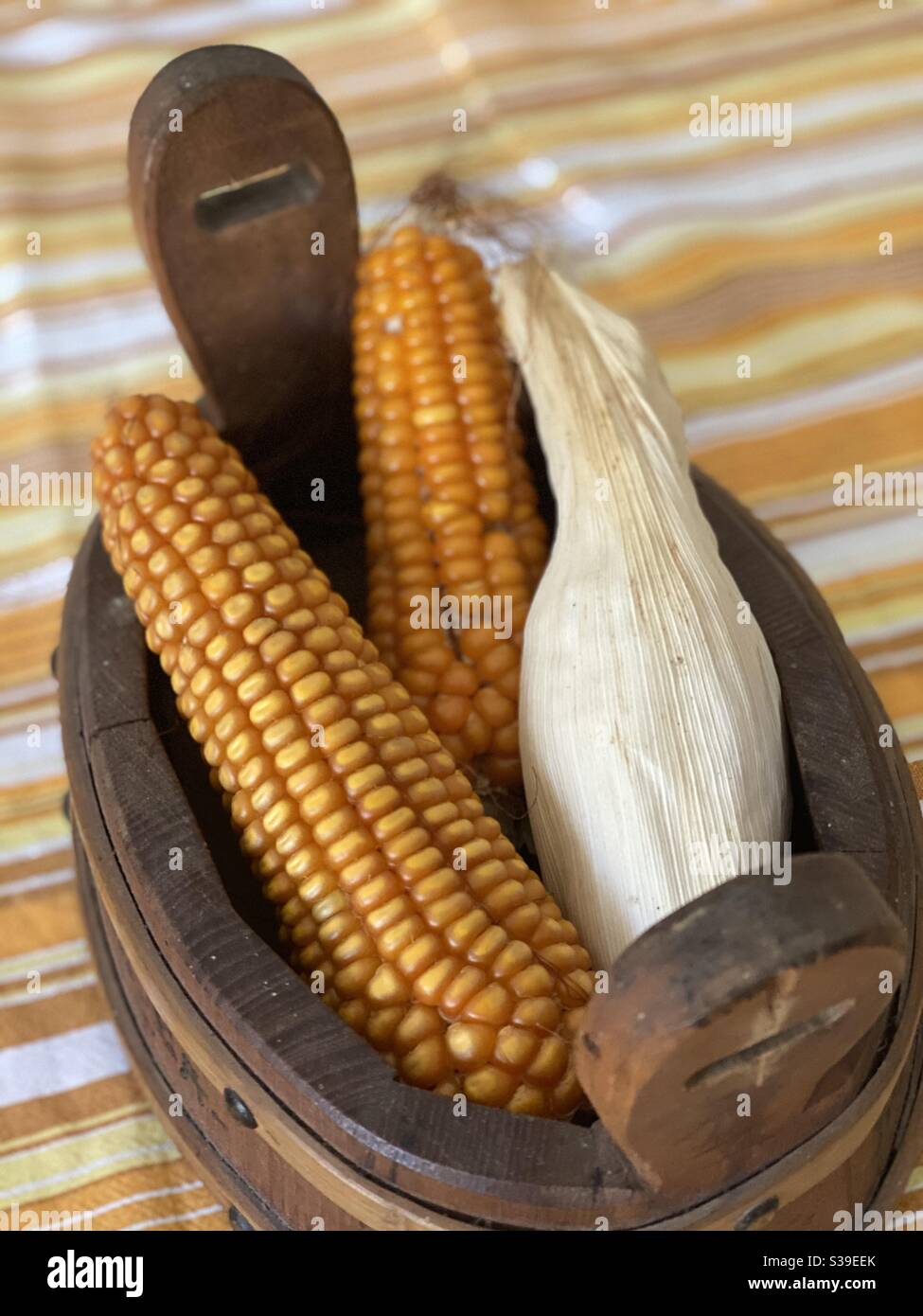 Wooden container hi-res stock photography and images - Alamy