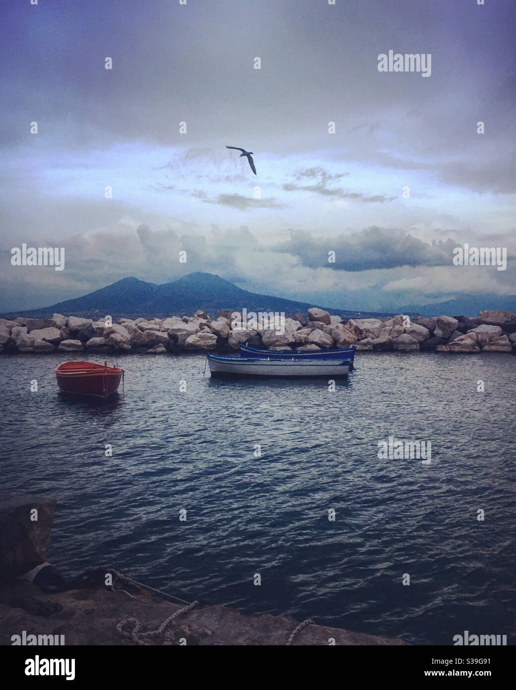 Vesuvio view hi-res stock photography and images - Alamy