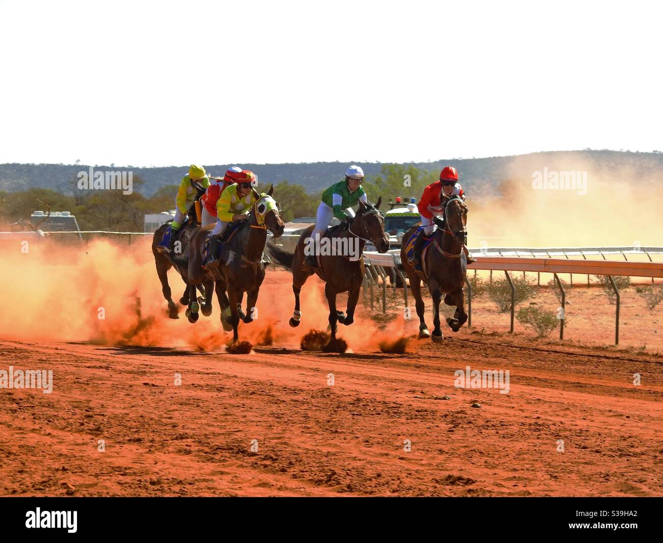 Australia outback horse racing hi-res stock photography and images - Alamy