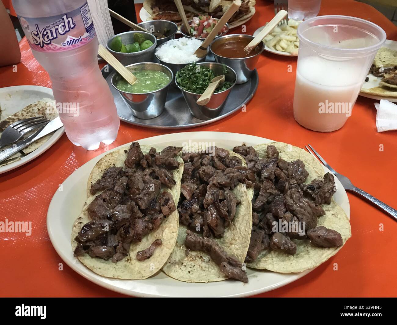 Steak tacos hi-res stock photography and images - Alamy