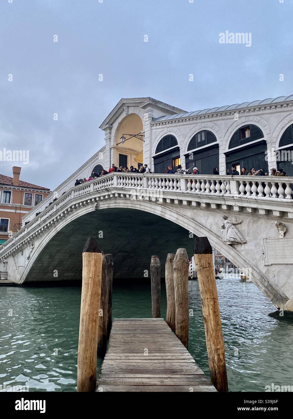 Famous rialto hi-res stock photography and images - Alamy
