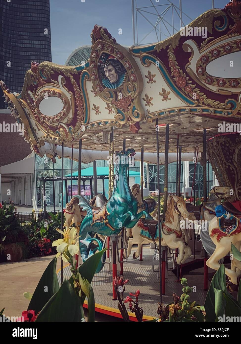 Empty carousel hi-res stock photography and images - Alamy