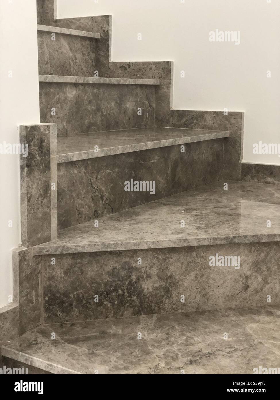 Stairs steps lines hi-res stock photography and images - Alamy