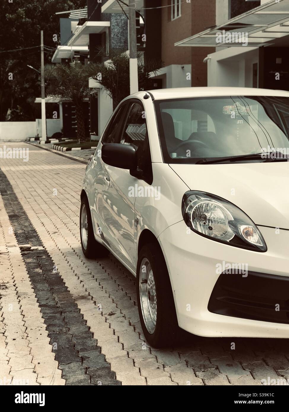 Cloudy eyes hi-res stock photography and images - Alamy