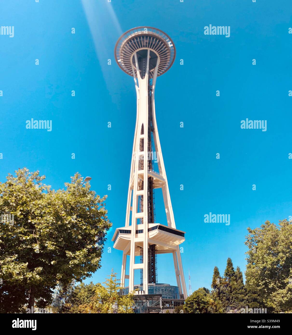 Historical space needle hi-res stock photography and images - Alamy