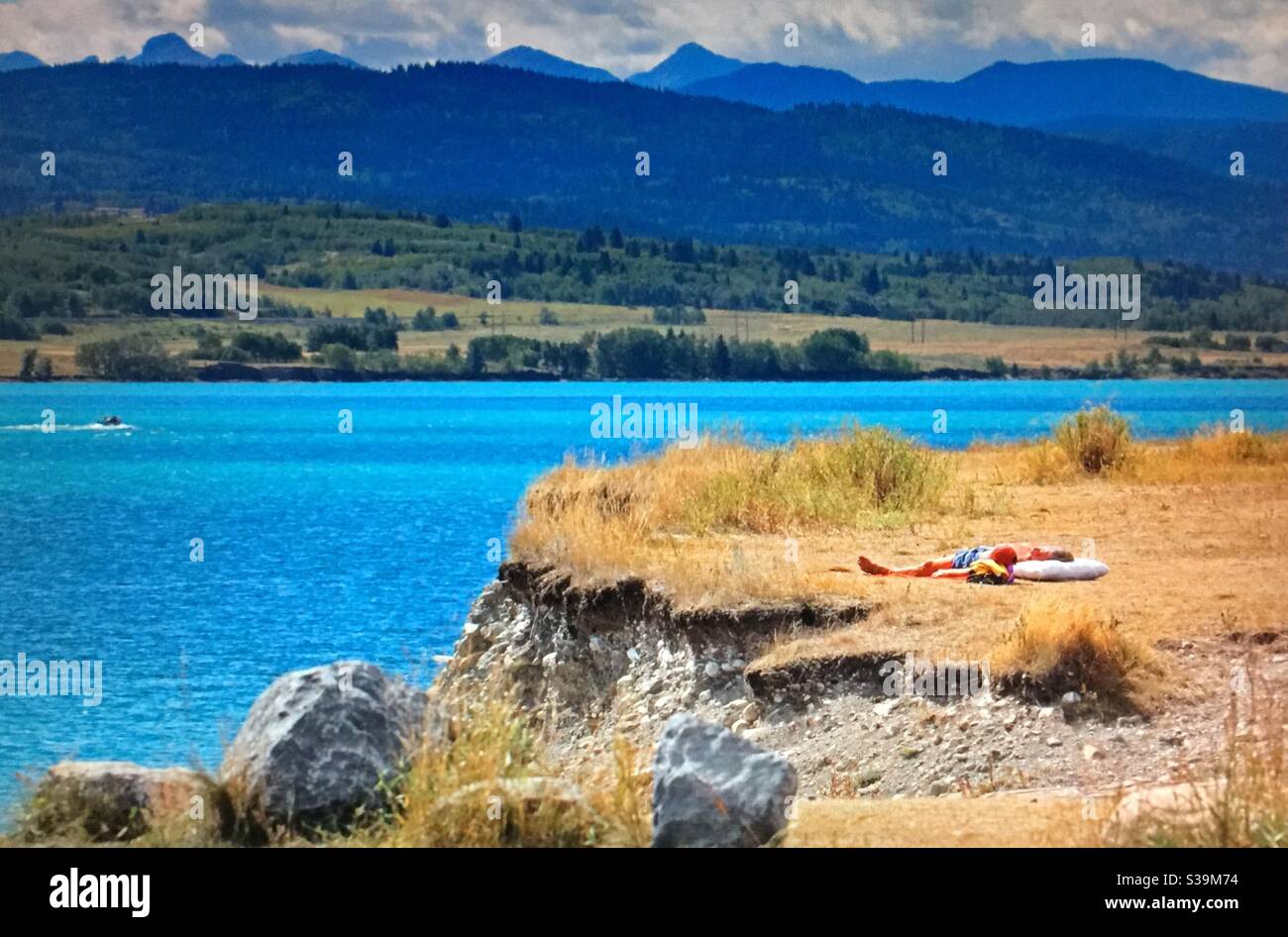 Ghost lake hi-res stock photography and images - Alamy