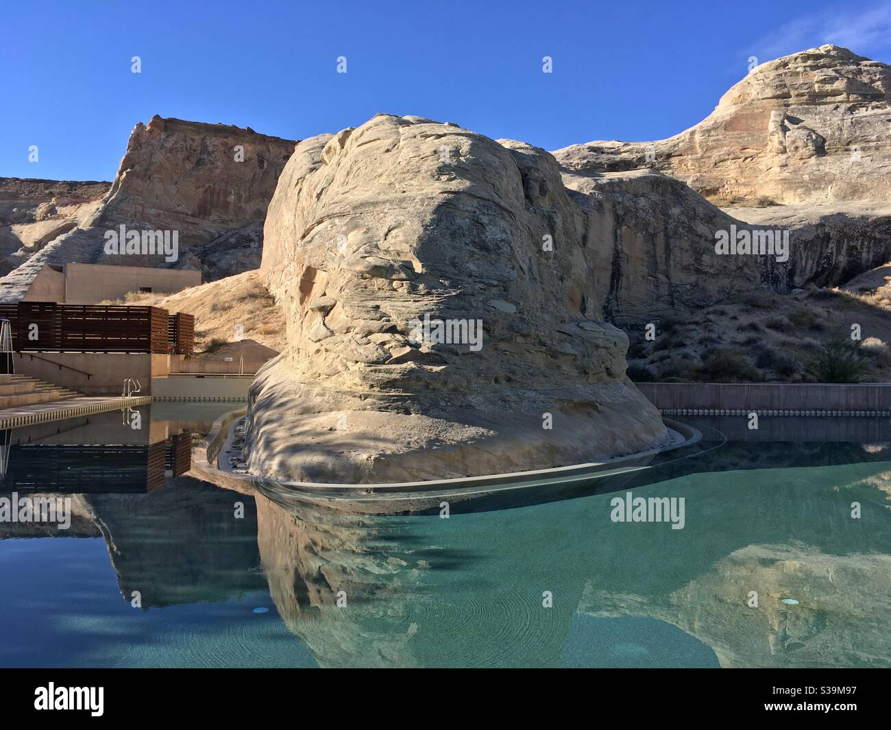 Amangiri swimming pool Stock Photo - Alamy