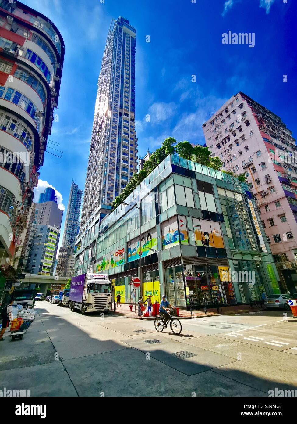 A scenic morning in Yung Shue Wan on Lamma island in Hong Kong Stock ...