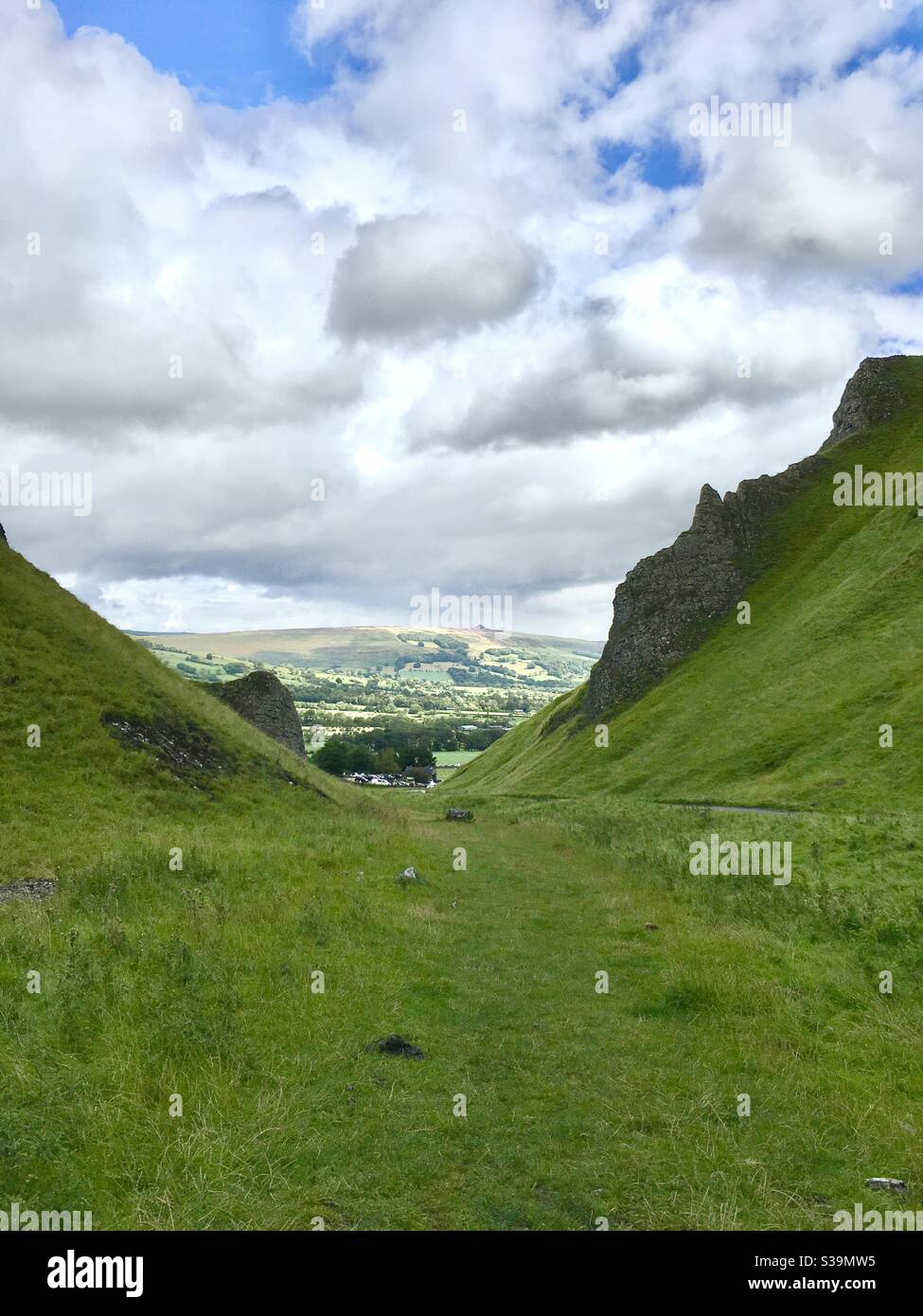 Valley in Castleton Stock Photo - Alamy