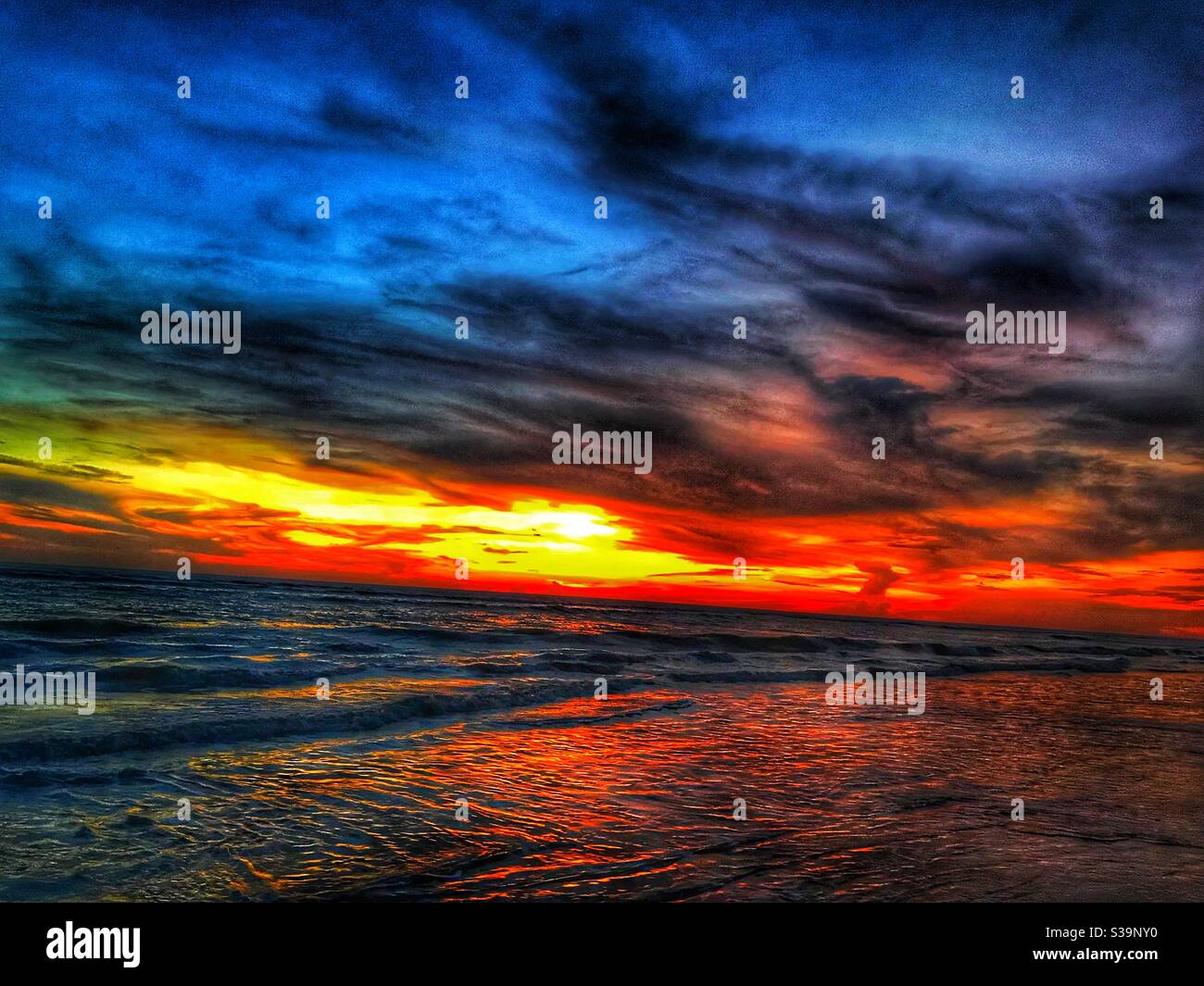 Different lens hi-res stock photography and images - Alamy