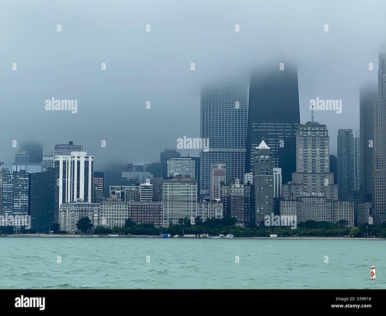 Chicago Skyline Fog High Resolution Stock Photography and Images - Alamy