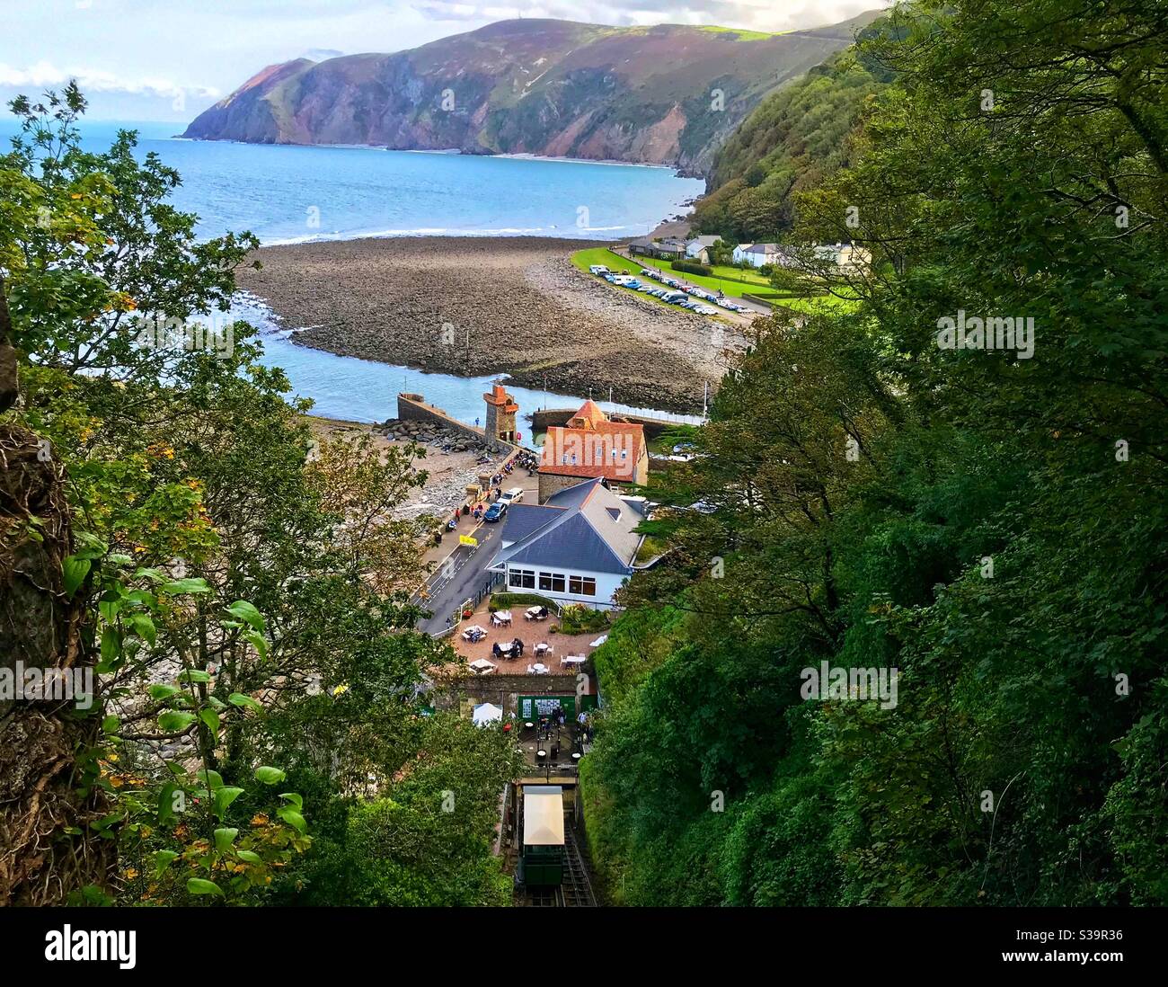 Lynton lynmouth cliff railway hi-res stock photography and images - Alamy