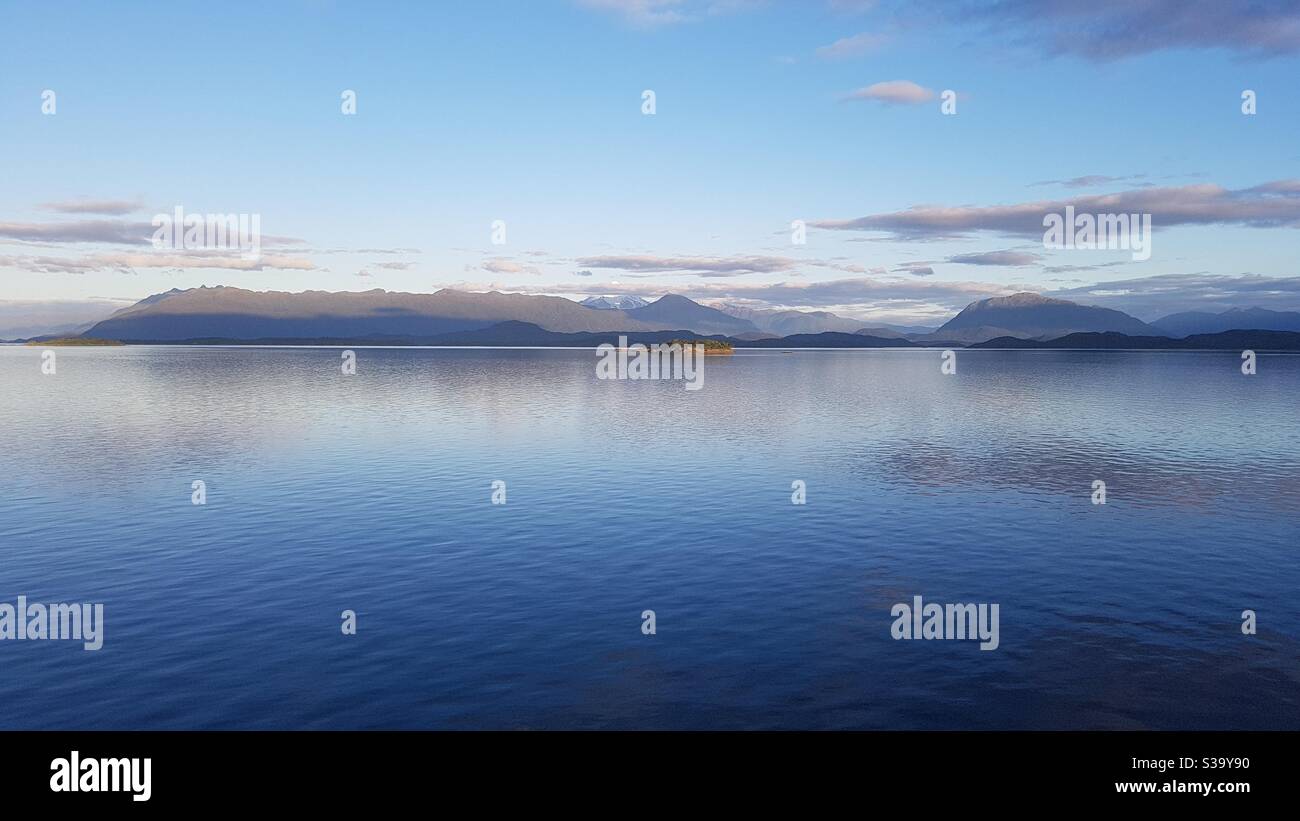Hillside sea ocean hi-res stock photography and images - Alamy