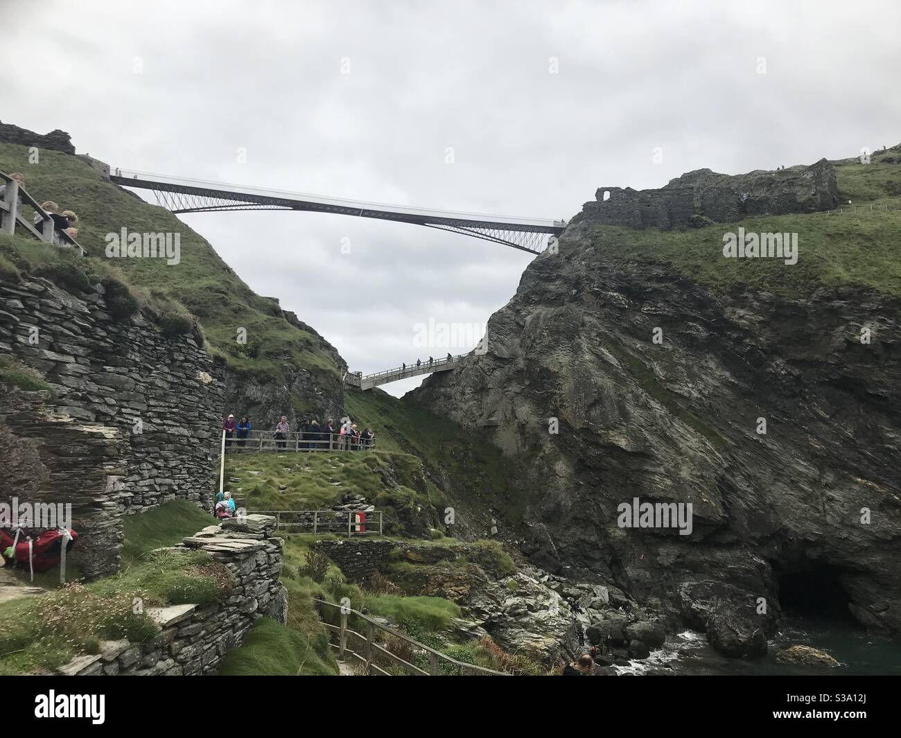 Cornwall bridge hi-res stock photography and images - Alamy