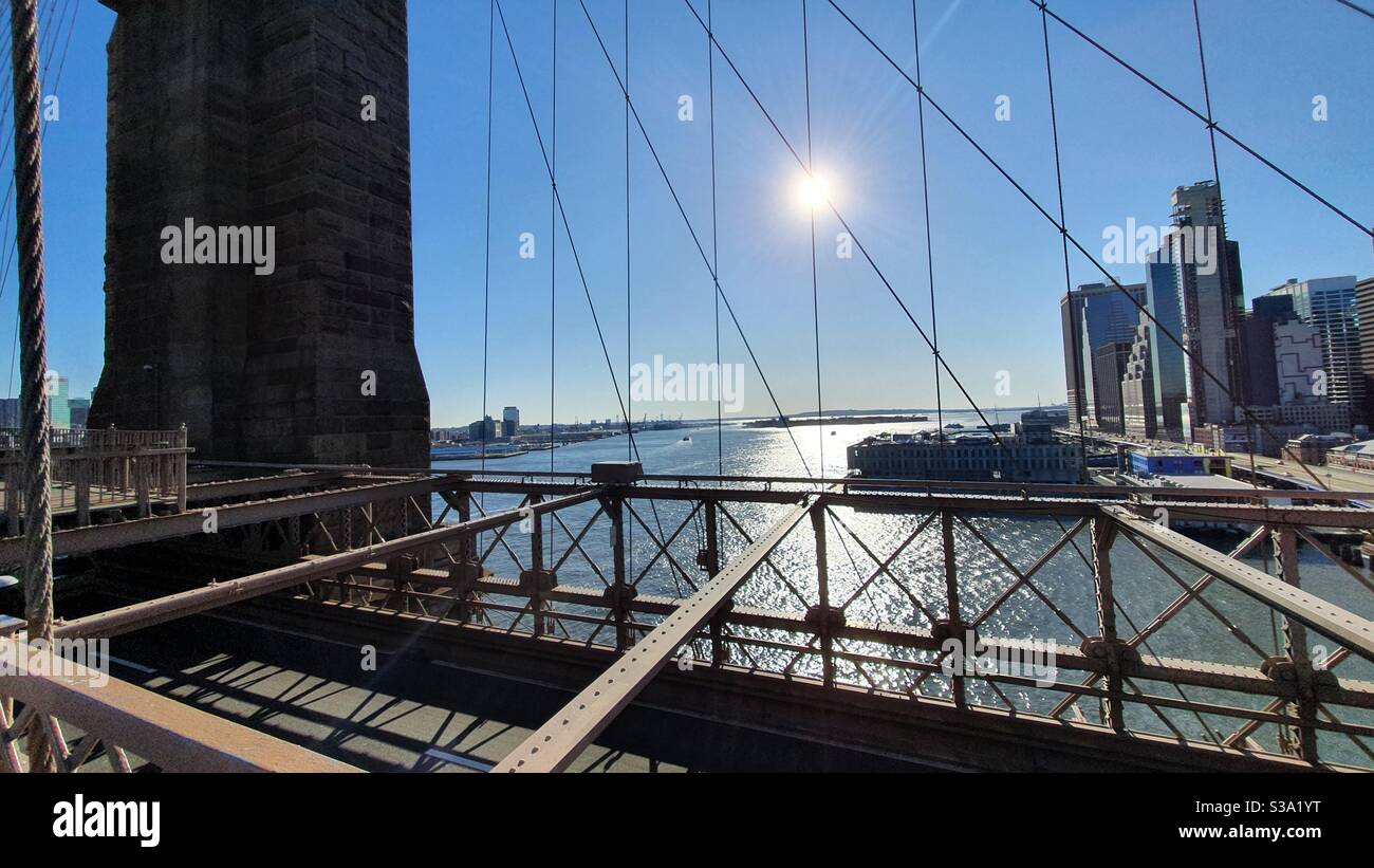 Bridge sun hi-res stock photography and images - Alamy