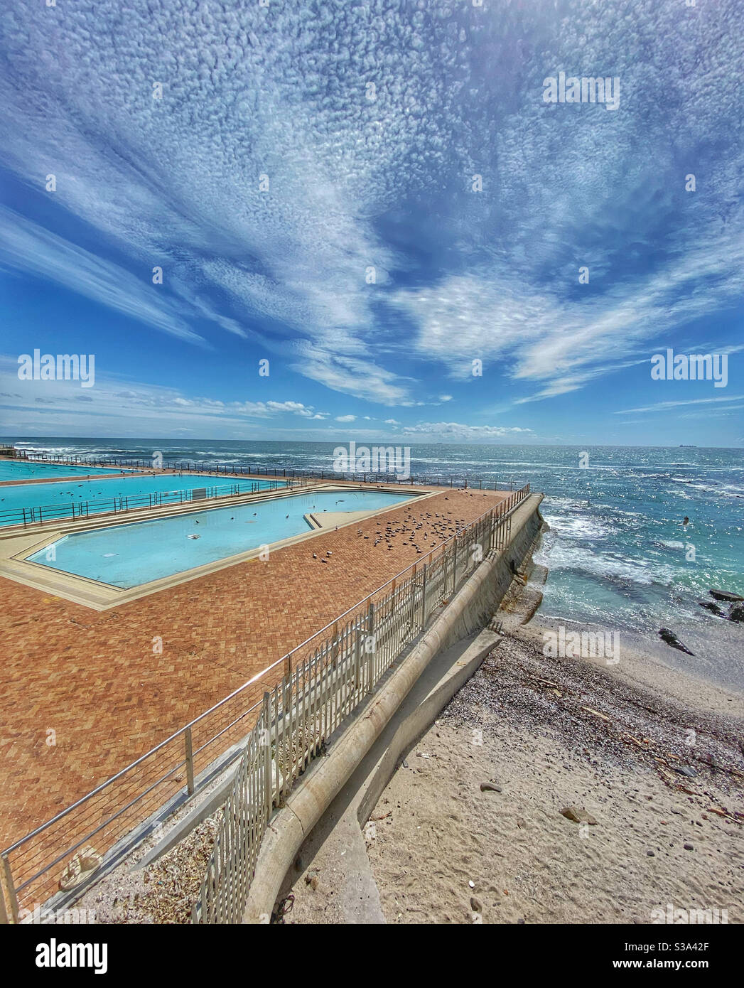 Municipal swimming pools hi-res stock photography and images - Alamy