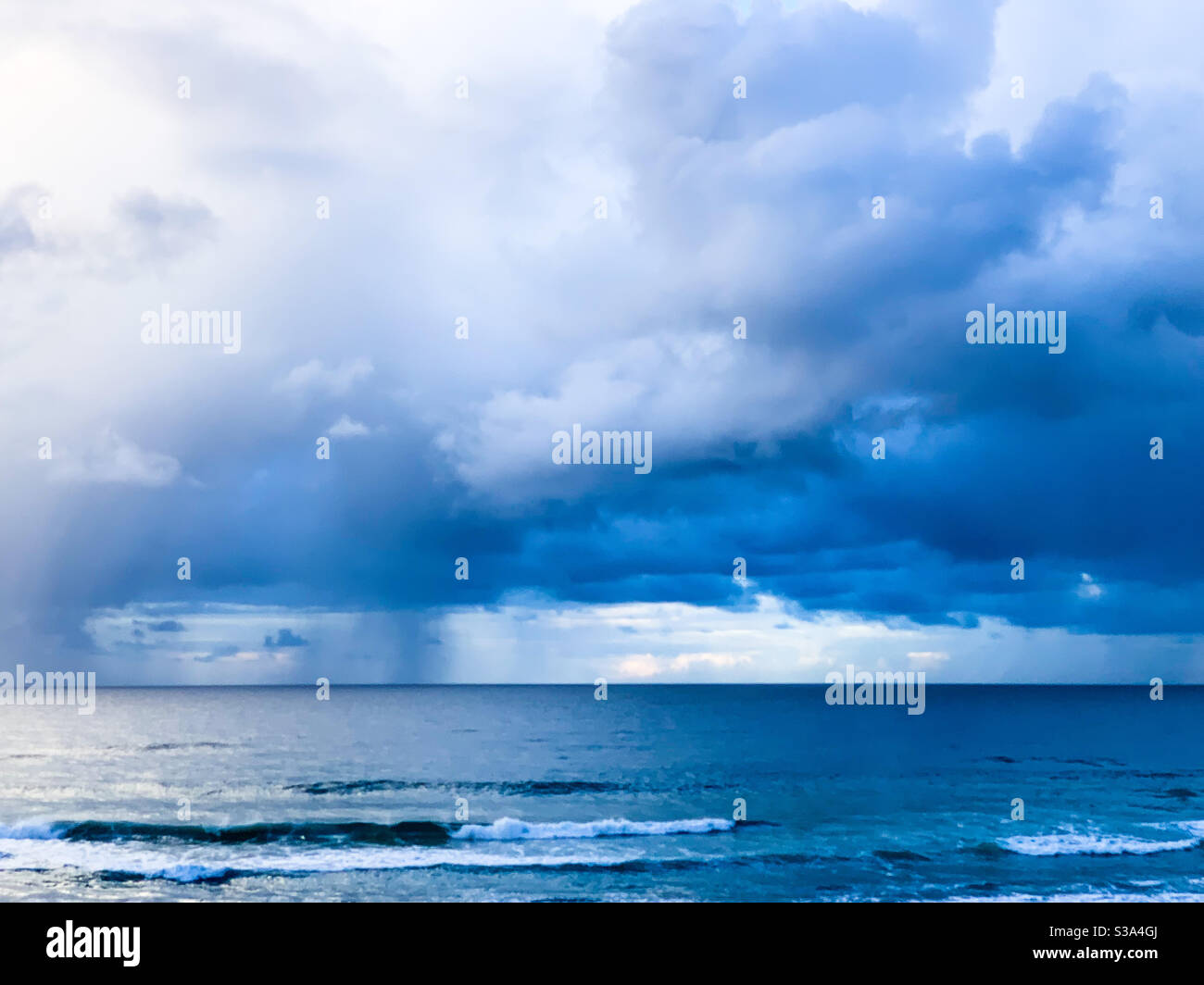 Raining sea hi-res stock photography and images - Alamy