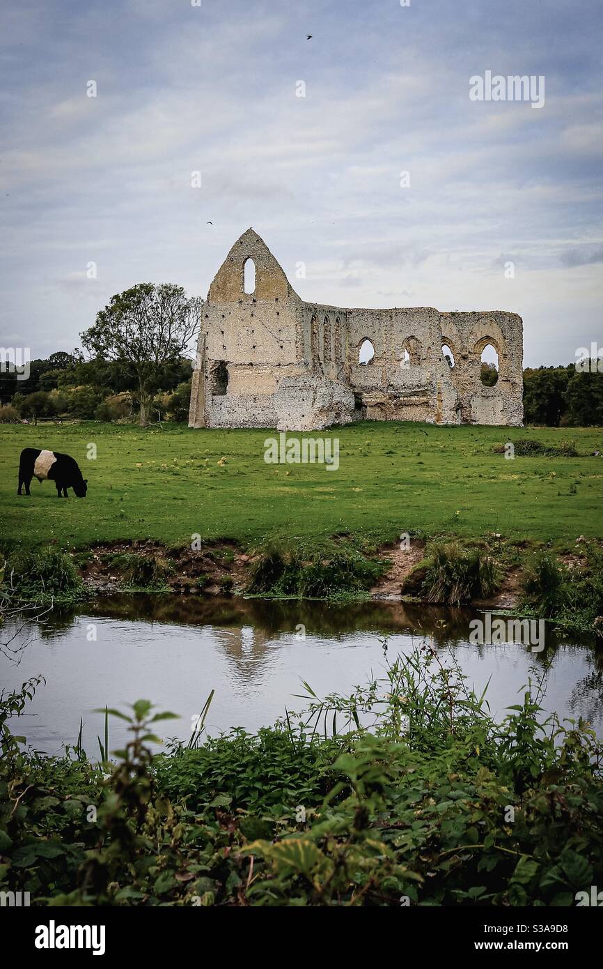 Abbey surrey hi-res stock photography and images - Alamy