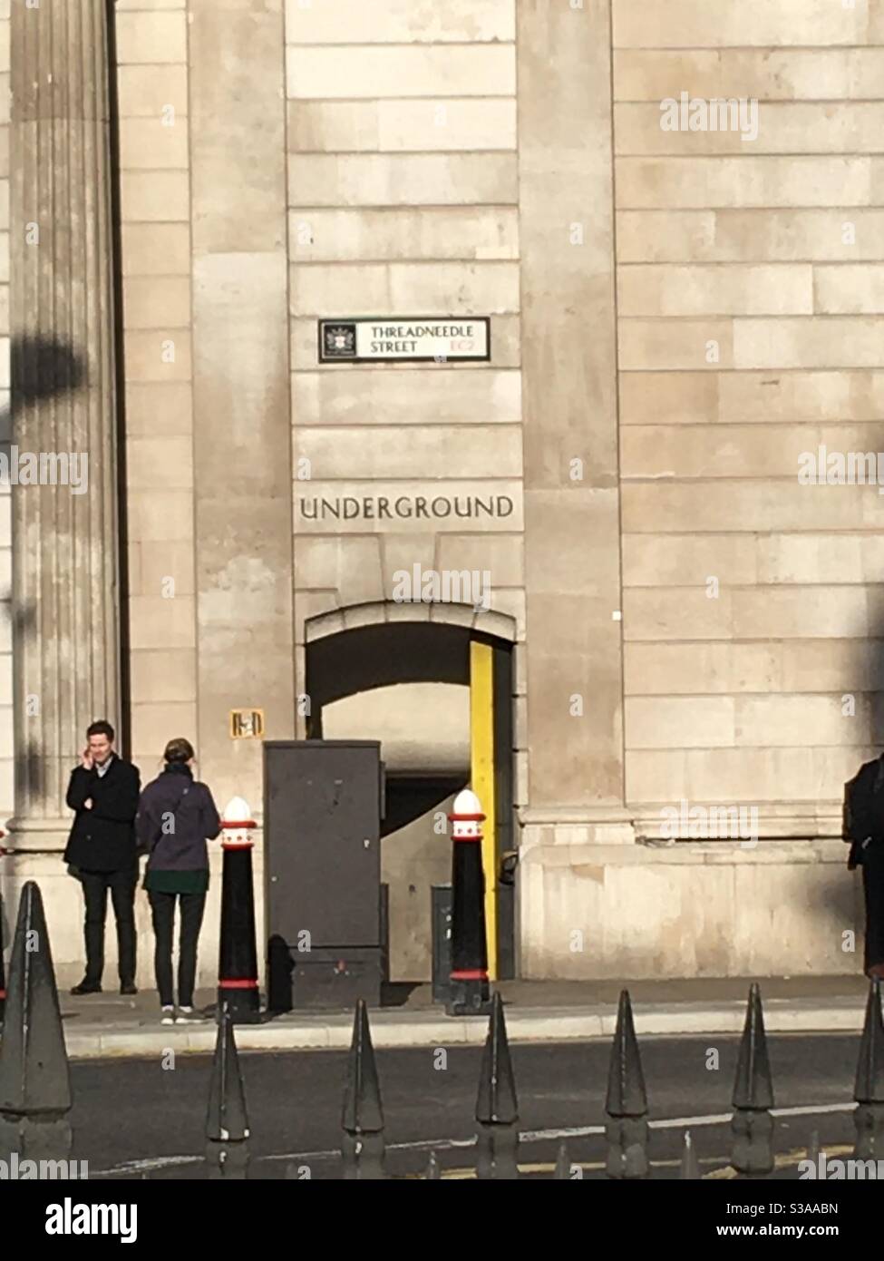 Old lady of threadneedle hi-res stock photography and images - Alamy