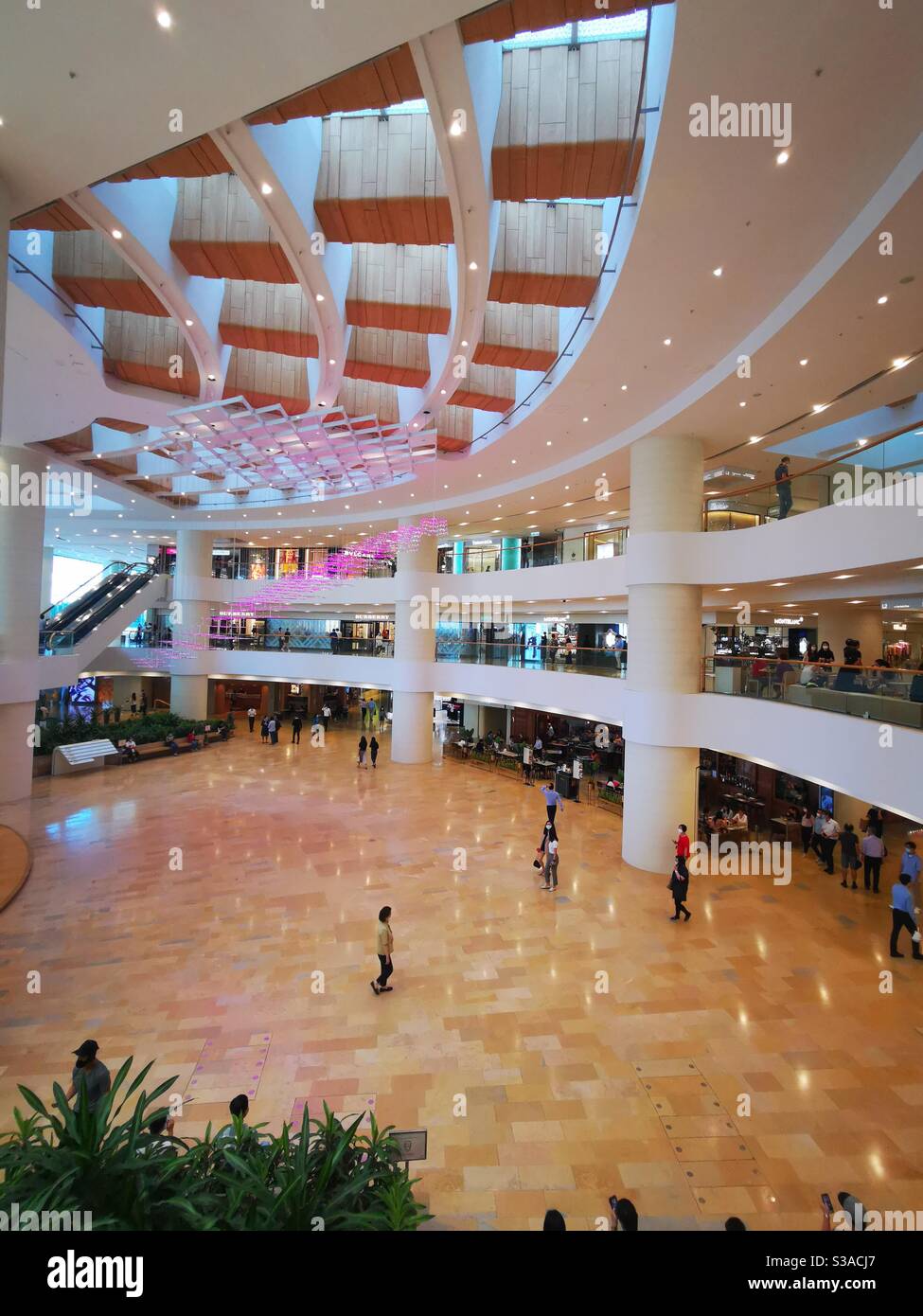 Interior pacific place shopping mall hi-res stock photography and ...