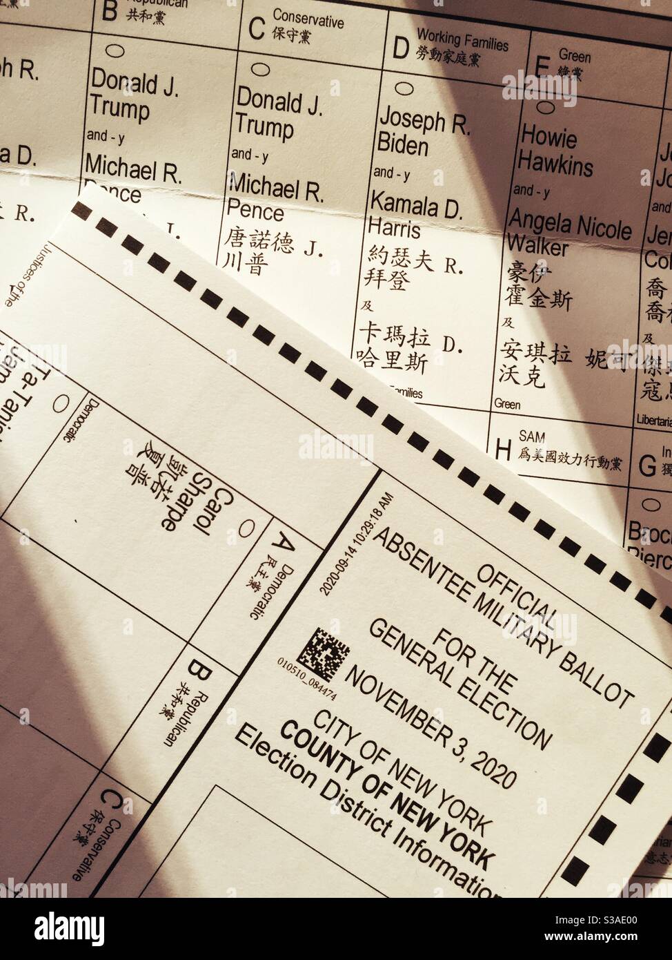 Close up of an official absentee military ballot for the general ...