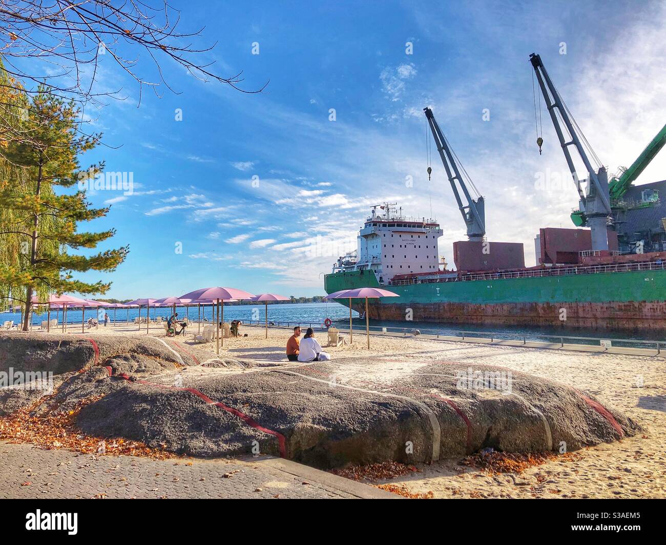 Sugar Beach On Toronto S Waterfront Stock Photo Alamy