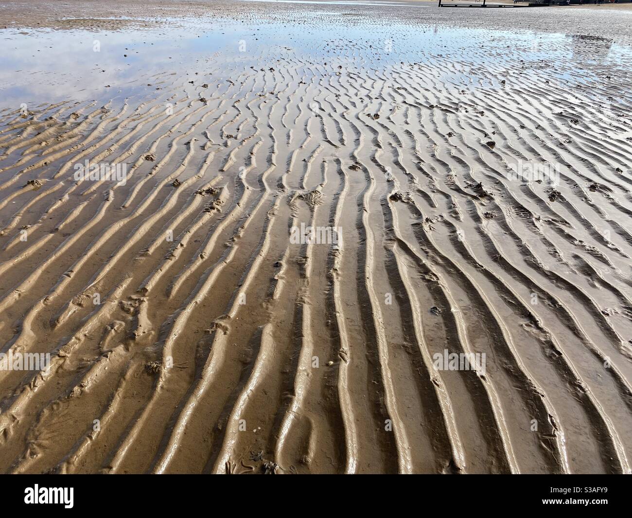 Ripples at beach hi-res stock photography and images - Alamy