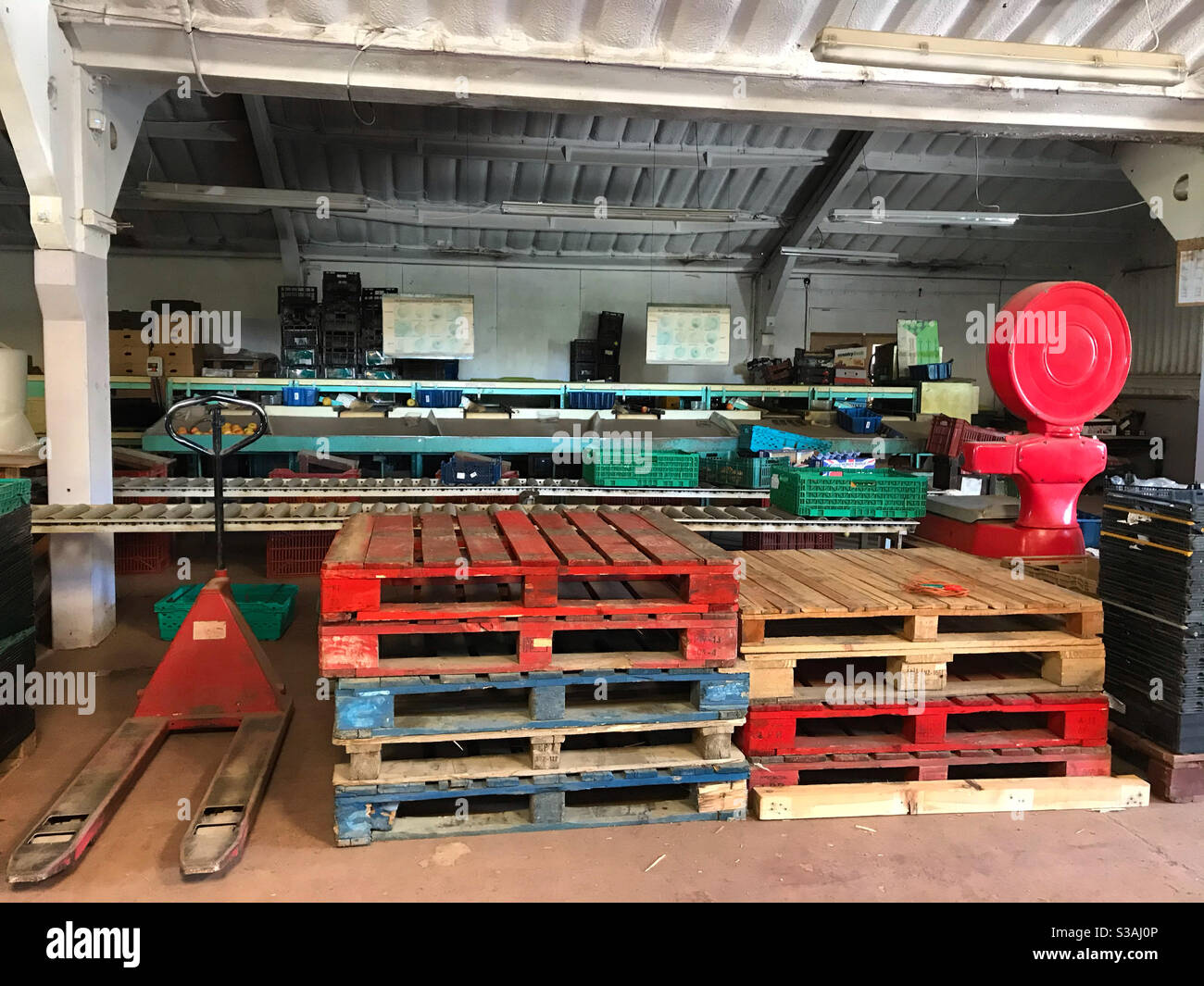 Sorting area hi-res stock photography and images - Alamy