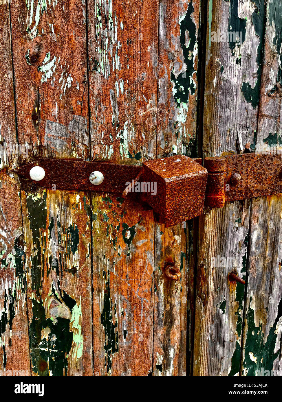 Bolt lock hi-res stock photography and images - Alamy