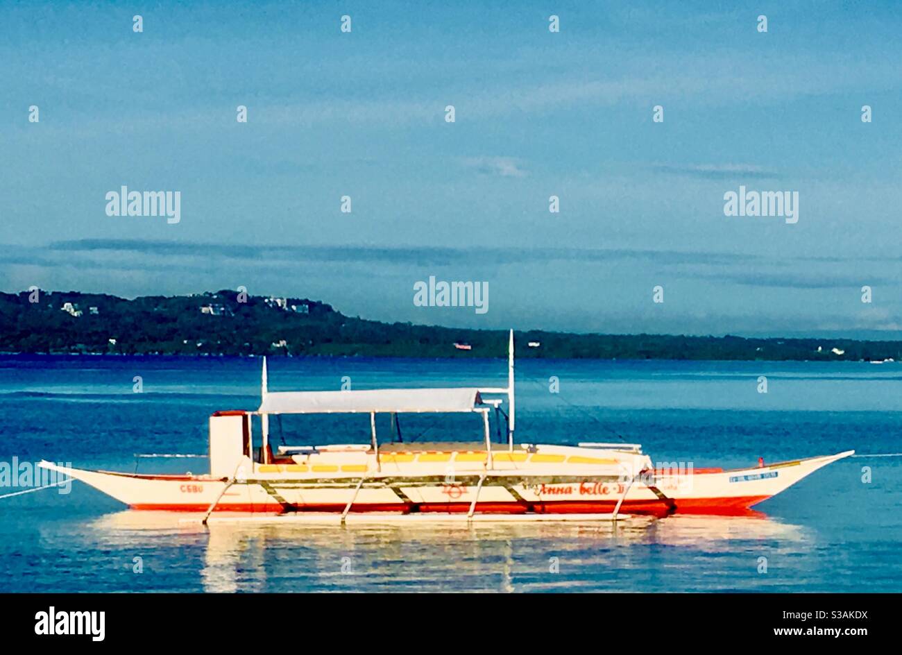 Bamboo boat hi-res stock photography and images - Alamy